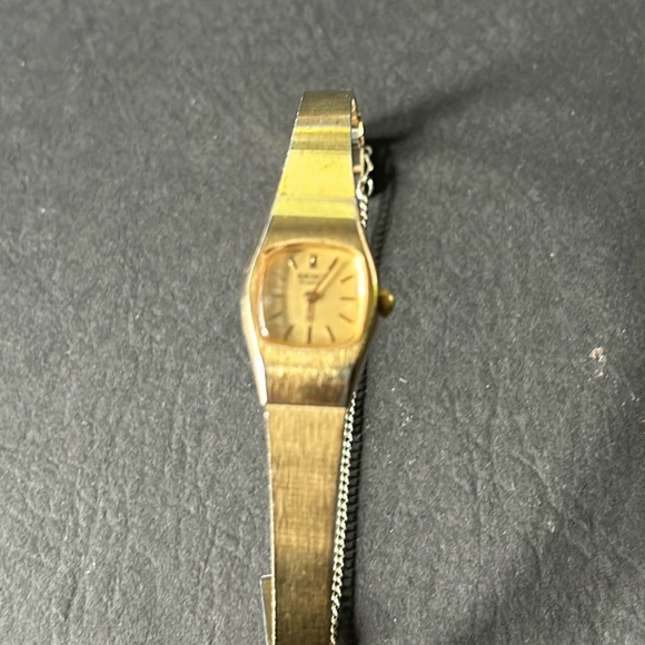 Seiko | Accessories | Vintage Seiko Quartz Watch Gold Tone | Poshmark